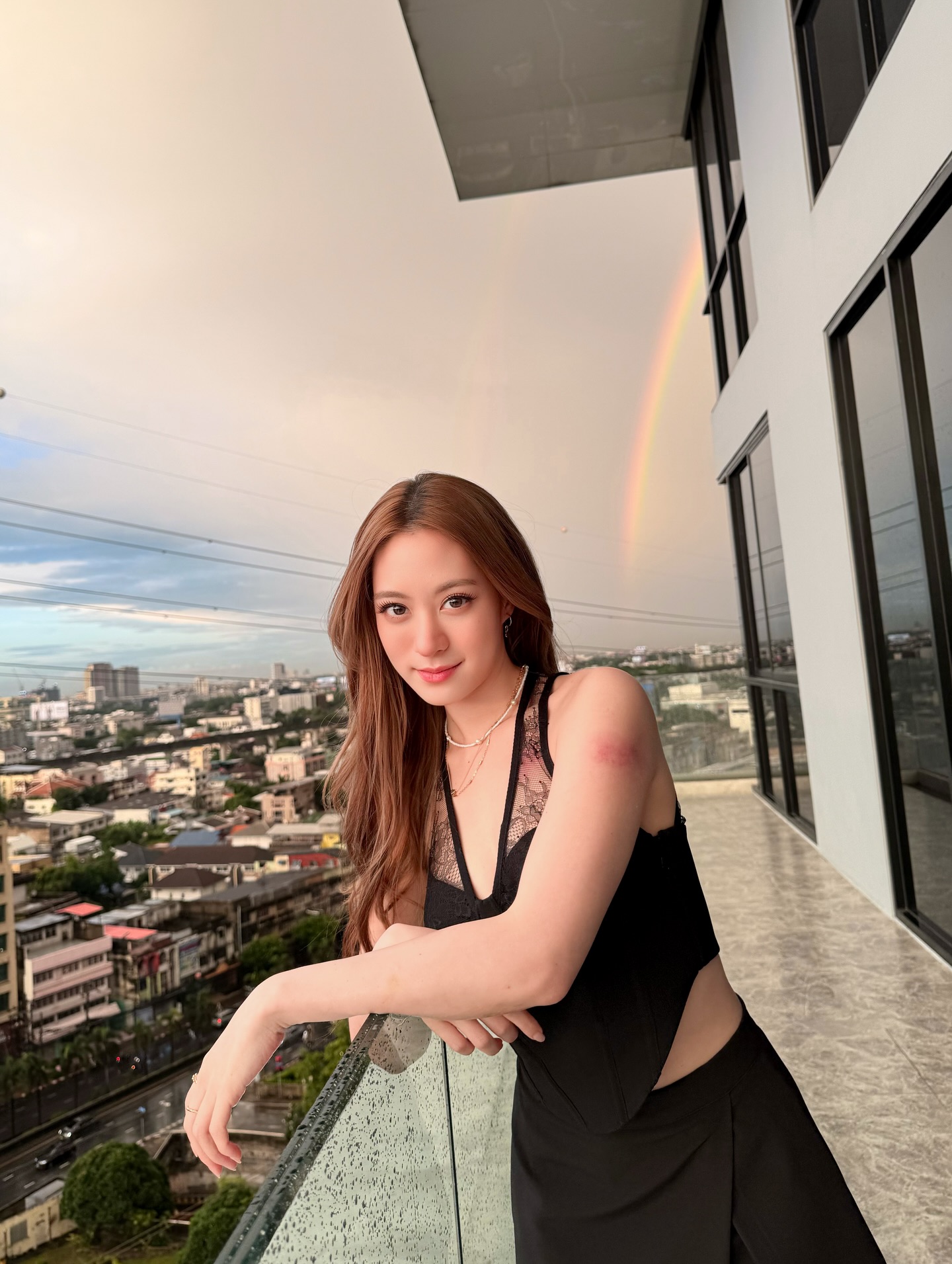 Memi Muanfun Baesakul – Thai Actors